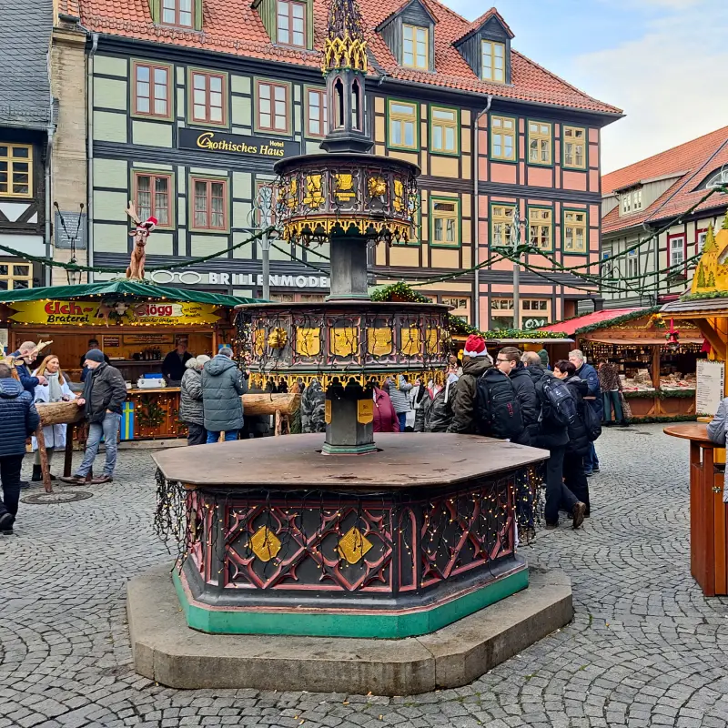 Auf dem Krippenweg durch die historische Altstadt von Wernigerode ...